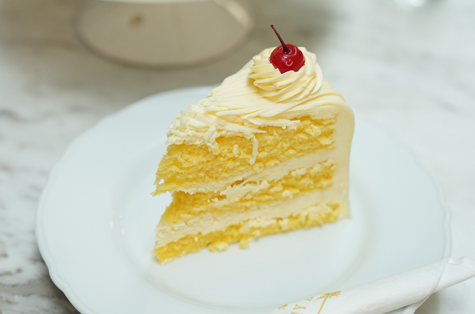 Amy and Cake - Hemat hingga 20% tukar Livin'poin di Amy & Cake ...